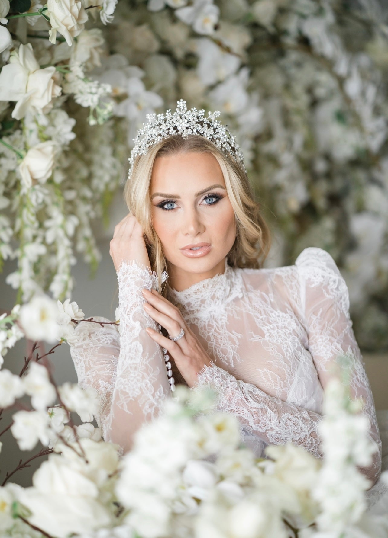 Fiona – Christie Lauren